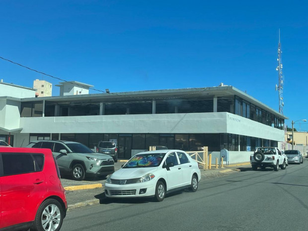 Local Santa María Shop Center