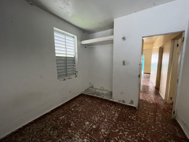 Bo Dona Elena, Casa En Comerio