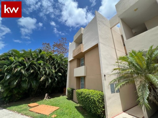 Cond. Valle De Torrimar