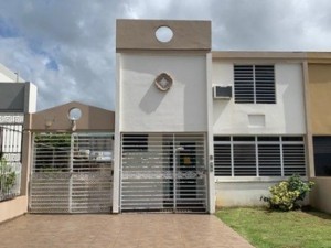 Casas en venta en Comerio o propiedades terrenos solares