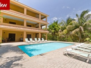 Casas en venta en Rincon o propiedades terrenos solares